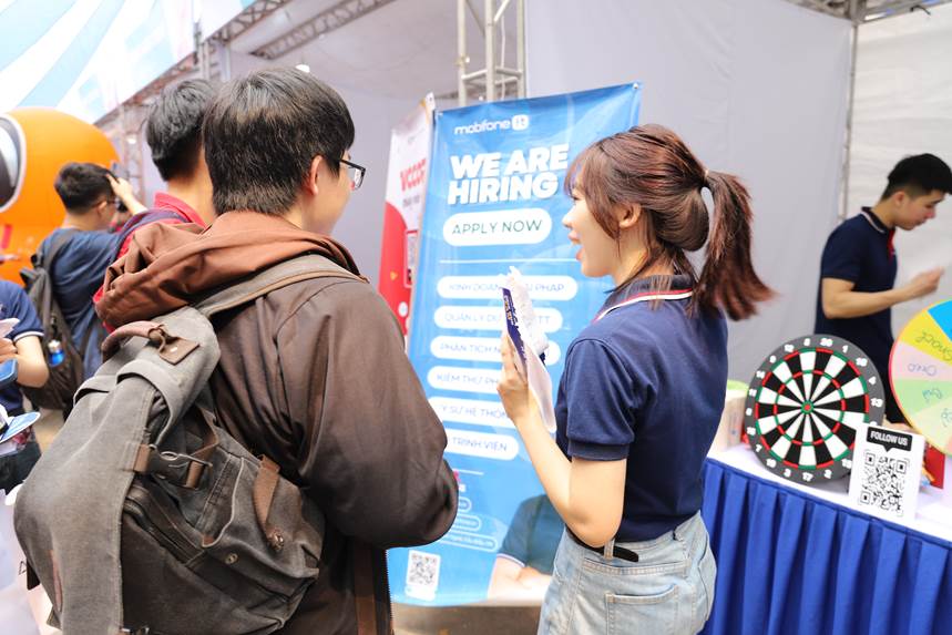 Những dấu ấn đặc sắc của MobiFone IT tại ngày hội việc làm SoICT ...